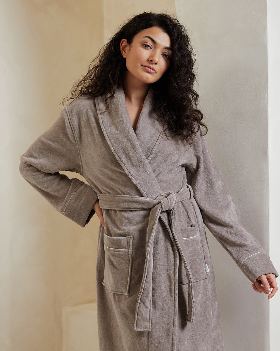Women's Thick & Fluffy Dressing Gowns & Robes | Chelsea Peers NYC